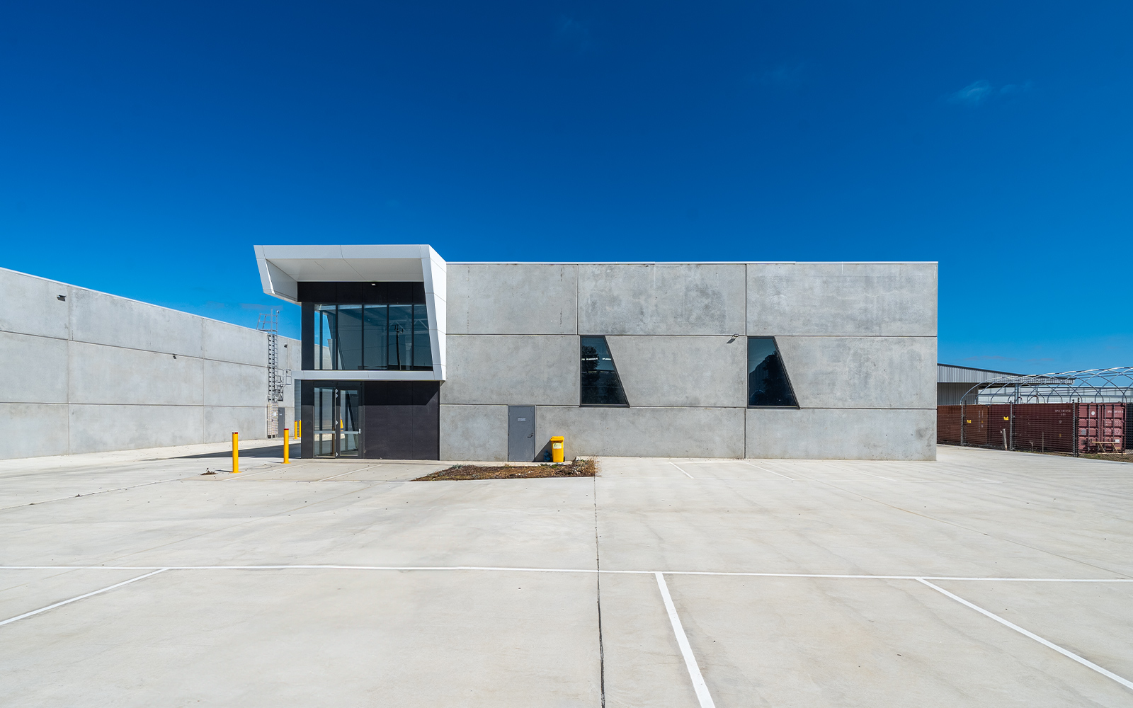 Nicholson Construction multi-tenant factory and office complex